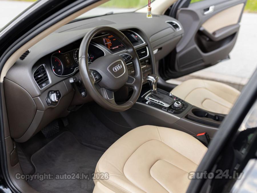 Melns Audi A4 2012 Tallina, ar dzinēja tilpumu 2.00 L un nobraukumu 303 tūkst. km par 6490 €, foto 8 vietnē AUTOMOTO.COM.LV