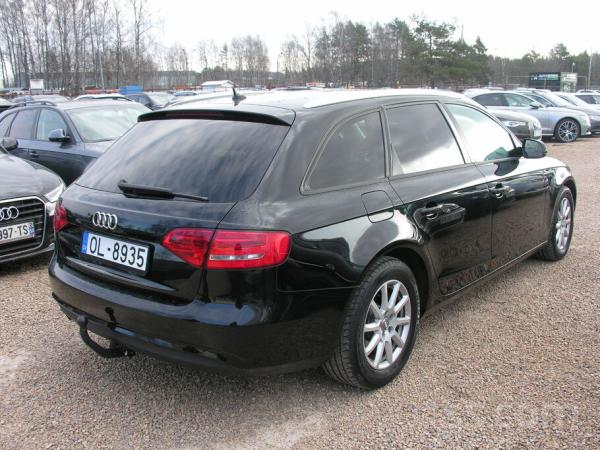 Black Audi A4 2012 in Riga, with an engine capacity of 2.00 L and mileage of 0 thousand km for 7450 €, photo 3 on AUTOMOTO.COM.LV