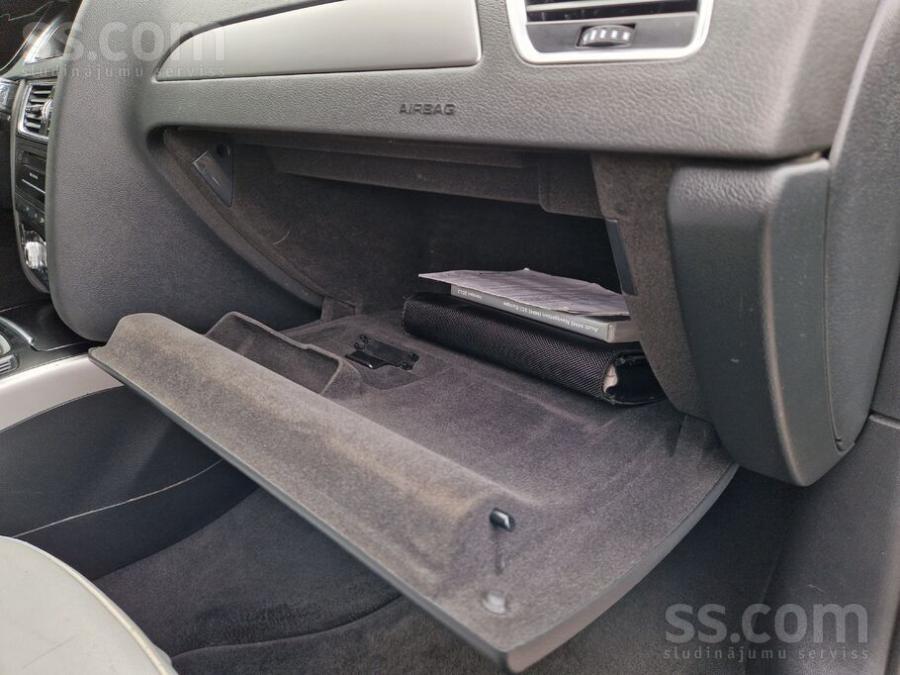 Melns Audi A4 2012 Bauska, ar dzinēja tilpumu 2.00 L un nobraukumu 273 tūkst. km par 6700 €, foto 28 vietnē AUTOMOTO.COM.LV