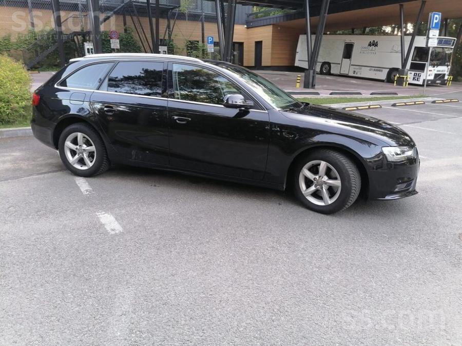 Melns Audi A4 2012 Rīga, ar dzinēja tilpumu 2.00 L un nobraukumu 260 tūkst. km par 7900 €, foto 8 vietnē AUTOMOTO.COM.LV