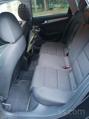 Melns Audi A4 2012 Rīga, ar dzinēja tilpumu 2.00 L un nobraukumu 260 tūkst. km par 7900 €, foto 12 vietnē AUTOMOTO.COM.LV