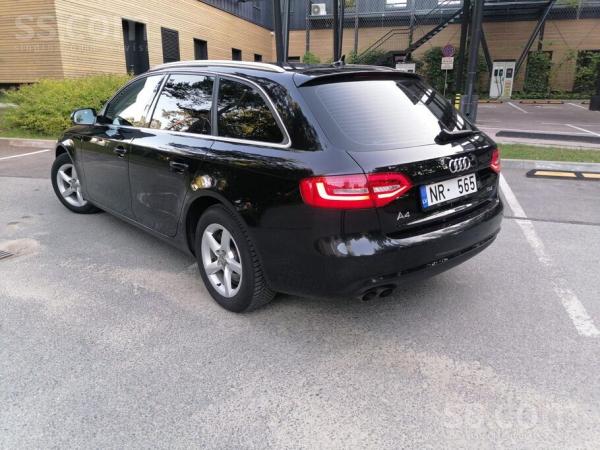 Melns Audi A4 2012 Rīga, ar dzinēja tilpumu 2.00 L un nobraukumu 260 tūkst. km par 7900 €, foto 1 vietnē AUTOMOTO.COM.LV