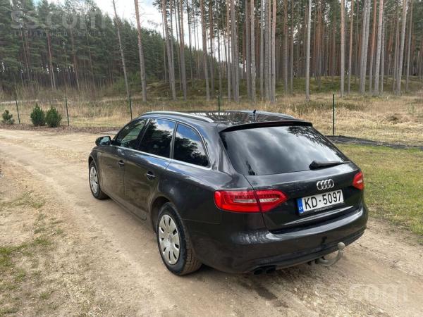 Black Audi A4 2012 in Riga, with an engine capacity of 2.00 L and mileage of 0 thousand km for 4000 €, photo 3 on AUTOMOTO.COM.LV