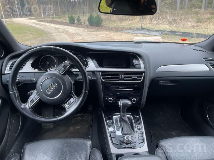 Black Audi A4 2012 in Riga, with an engine capacity of 2.00 L and mileage of 0 thousand km for 4000 €, photo 5 on AUTOMOTO.COM.LV