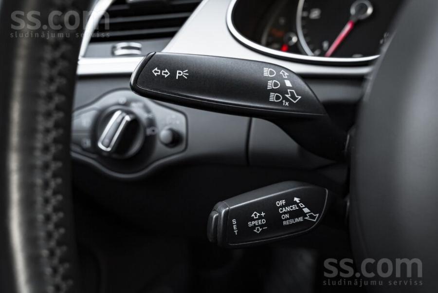 Black Audi A4 2012 in Riga, with an engine capacity of 3.00 L and mileage of 321 thousand km for 9200 €, photo 16 on AUTOMOTO.COM.LV