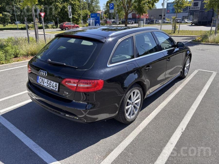 Black Audi A4 2012 in Riga, with an engine capacity of 2.00 L and mileage of 230 thousand km for 7900 €, photo 6 on AUTOMOTO.COM.LV