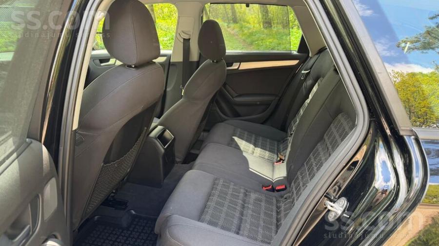 Melns Audi A4 2012 Rīga, ar dzinēja tilpumu 2.00 L un nobraukumu 0 tūkst. km par 7799 €, foto 22 vietnē AUTOMOTO.COM.LV