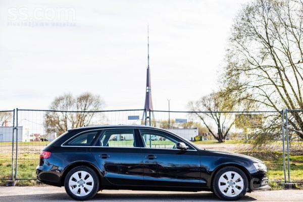 Black Audi A4 2012 in Riga, with an engine capacity of 3.00 L and mileage of 301 thousand km for 9990 €, photo 5 on AUTOMOTO.COM.LV