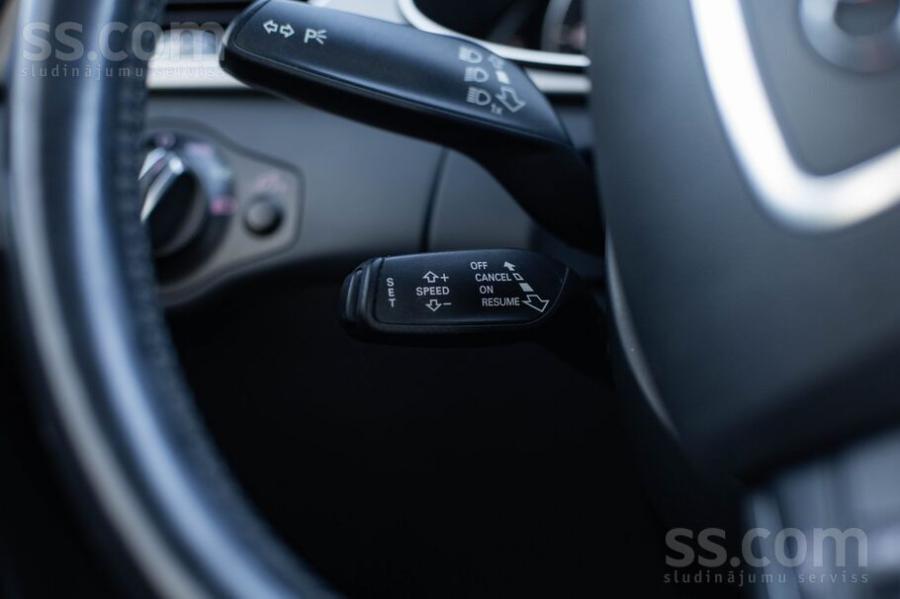 Black Audi A4 2012 in Riga, with an engine capacity of 3.00 L and mileage of 301 thousand km for 9990 €, photo 16 on AUTOMOTO.COM.LV