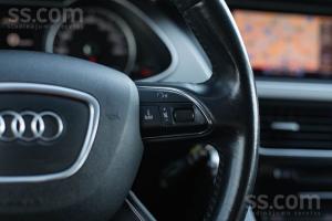 Black Audi A4 2012 in Riga, with an engine capacity of 3.00 L and mileage of 301 thousand km for 9990 €, photo 18 on AUTOMOTO.COM.LV