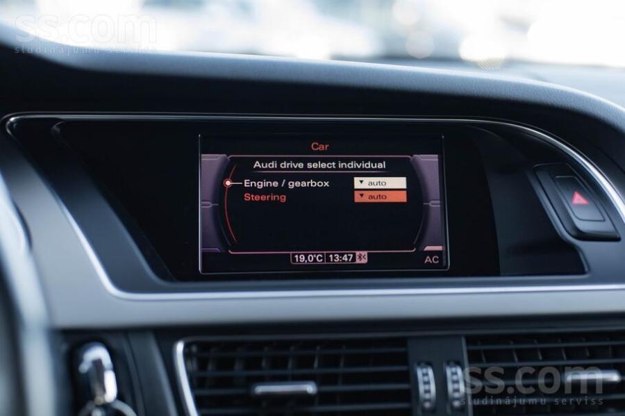 Black Audi A4 2012 in Riga, with an engine capacity of 3.00 L and mileage of 301 thousand km for 9990 €, photo 22 on AUTOMOTO.COM.LV
