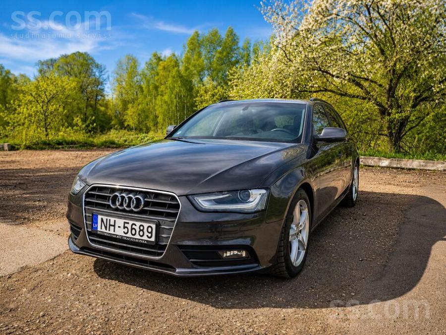 Melns Audi A4 2012 Rīga, ar dzinēja tilpumu 3.00 L un nobraukumu 300 tūkst. km par 7500 €, foto 1 vietnē AUTOMOTO.COM.LV