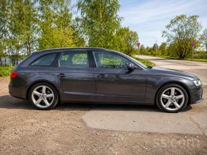 Melns Audi A4 2012 Rīga, ar dzinēja tilpumu 3.00 L un nobraukumu 300 tūkst. km par 7500 €, foto 5 vietnē AUTOMOTO.COM.LV