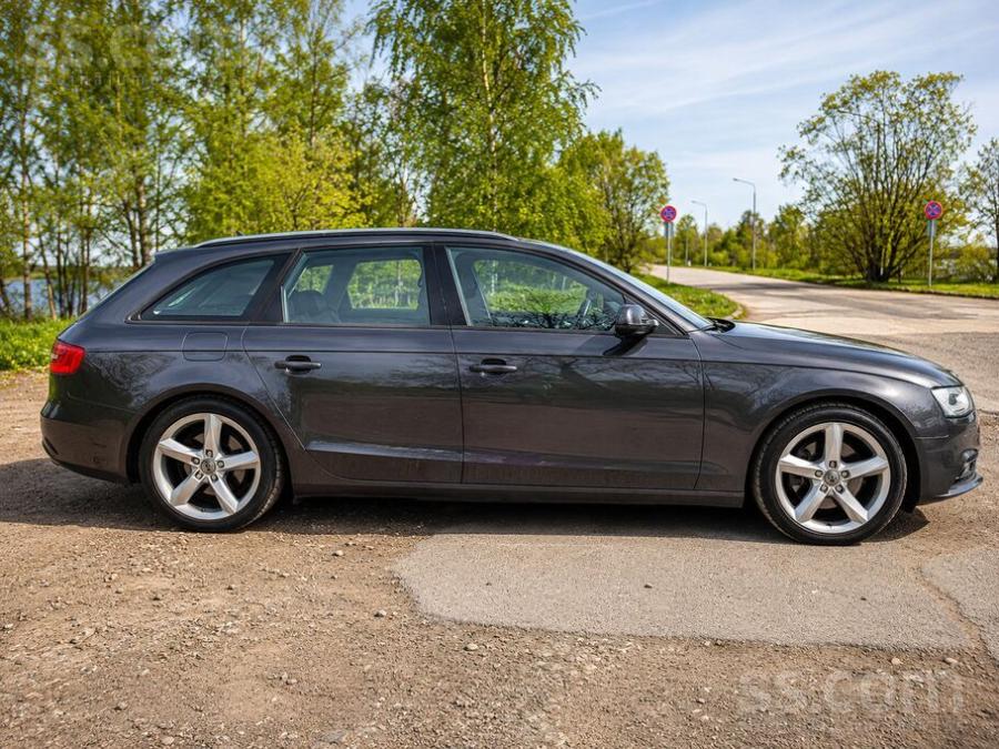 Melns Audi A4 2012 Rīga, ar dzinēja tilpumu 3.00 L un nobraukumu 300 tūkst. km par 7500 €, foto 5 vietnē AUTOMOTO.COM.LV