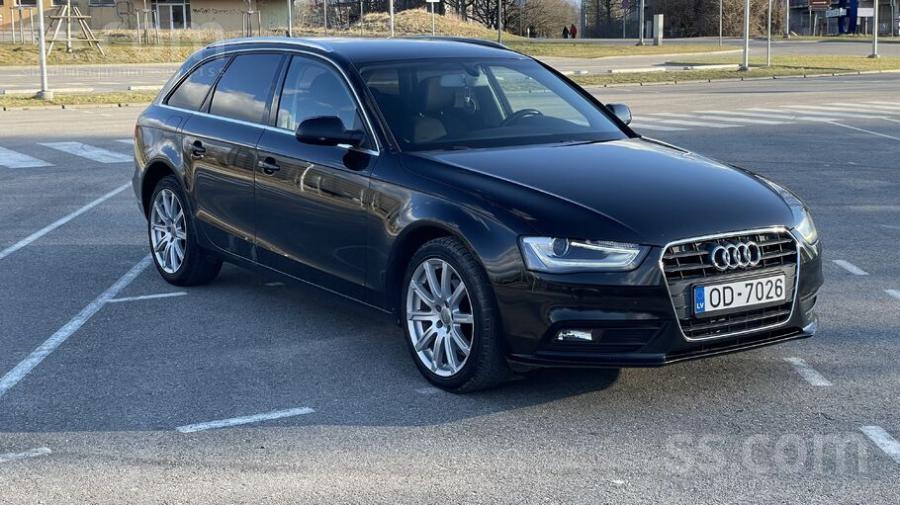 Melns Audi A4 2012 Cēsis, ar dzinēja tilpumu 2.00 L un nobraukumu 298 tūkst. km par 8500 €, foto 8 vietnē AUTOMOTO.COM.LV