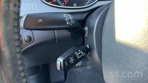 Melns Audi A4 2012 Cēsis, ar dzinēja tilpumu 2.00 L un nobraukumu 298 tūkst. km par 8500 €, foto 20 vietnē AUTOMOTO.COM.LV