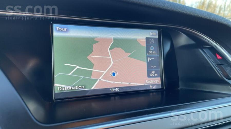 Melns Audi A4 2012 Cēsis, ar dzinēja tilpumu 2.00 L un nobraukumu 298 tūkst. km par 8500 €, foto 22 vietnē AUTOMOTO.COM.LV