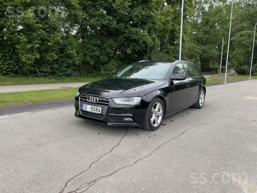 Melns Audi A4 2012 Rīga, ar dzinēja tilpumu 2.00 L un nobraukumu 0 tūkst. km par 7490 €, foto 1 vietnē AUTOMOTO.COM.LV