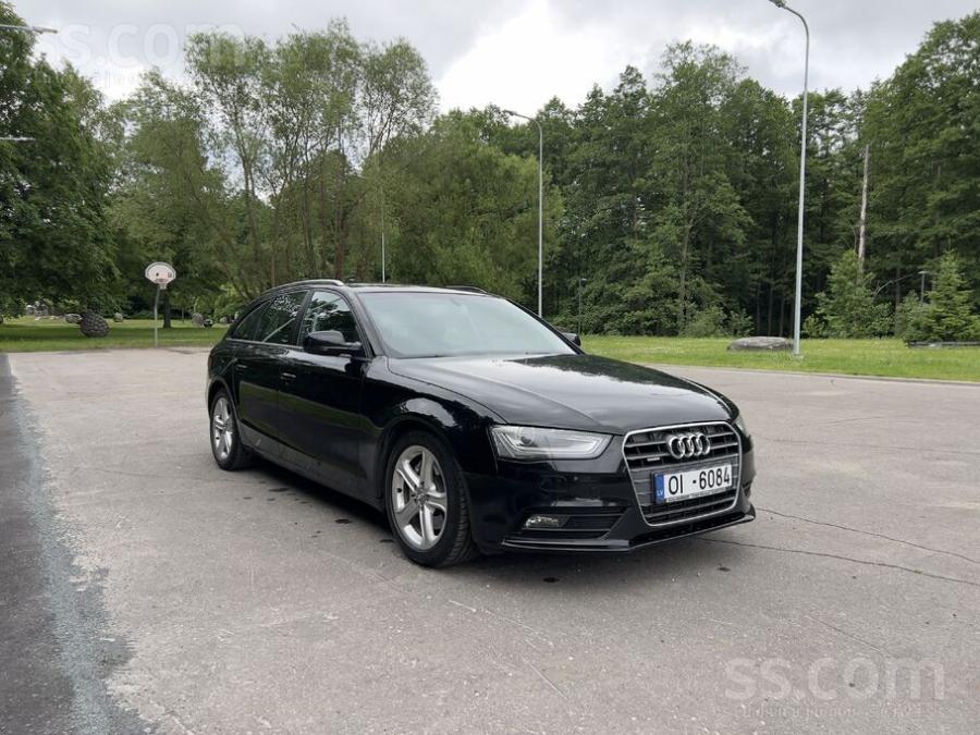 Melns Audi A4 2012 Rīga, ar dzinēja tilpumu 2.00 L un nobraukumu 0 tūkst. km par 7490 €, foto 3 vietnē AUTOMOTO.COM.LV