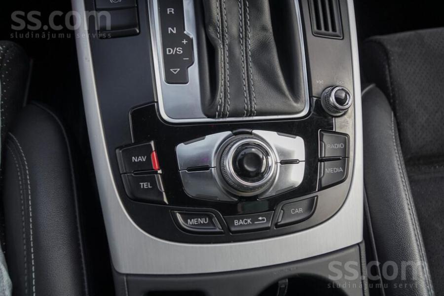 Black Audi A4 2012 in Riga, with an engine capacity of 3.00 L and mileage of 231 thousand km for 8990 €, photo 17 on AUTOMOTO.COM.LV