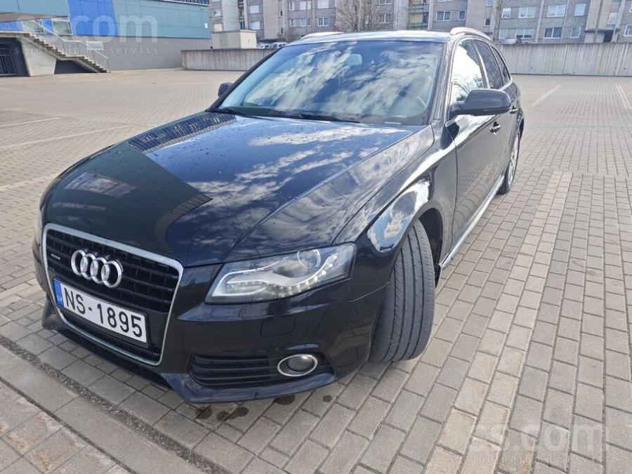 Black Audi A4 2012 in Jekabpils, with an engine capacity of 3.00 L and mileage of 338 thousand km for 9200 €, photo 1 on AUTOMOTO.COM.LV