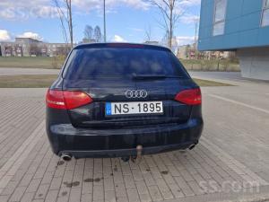Black Audi A4 2012 in Jekabpils, with an engine capacity of 3.00 L and mileage of 338 thousand km for 9200 €, photo 4 on AUTOMOTO.COM.LV
