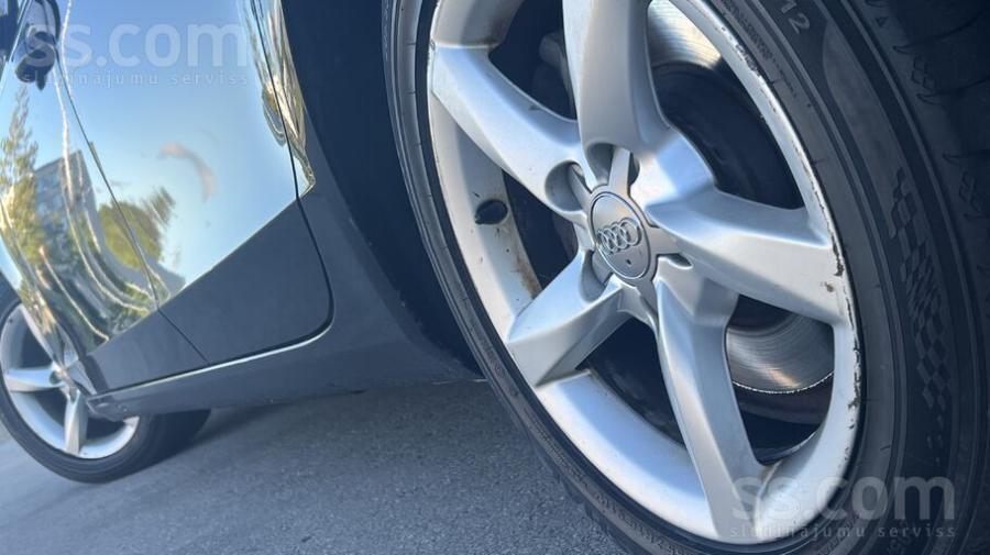 Melns Audi A4 2012 Rīga, ar dzinēja tilpumu 2.00 L un nobraukumu 295 tūkst. km par 5600 €, foto 12 vietnē AUTOMOTO.COM.LV