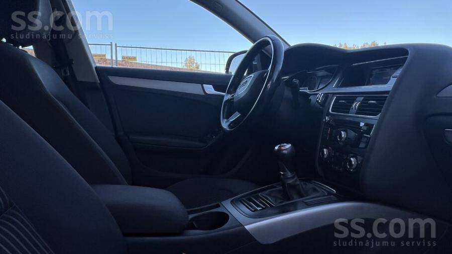 Melns Audi A4 2012 Rīga, ar dzinēja tilpumu 2.00 L un nobraukumu 295 tūkst. km par 5600 €, foto 27 vietnē AUTOMOTO.COM.LV