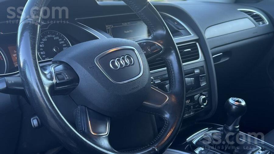 Melns Audi A4 2012 Rīga, ar dzinēja tilpumu 2.00 L un nobraukumu 295 tūkst. km par 5600 €, foto 28 vietnē AUTOMOTO.COM.LV