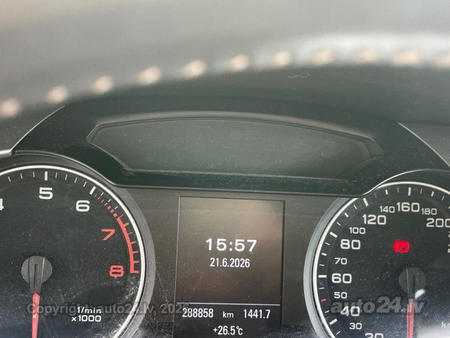 Melns Audi A4 2012 Tallina, ar dzinēja tilpumu 1.80 L un nobraukumu 289 tūkst. km par 4900 €, foto 26 vietnē AUTOMOTO.COM.LV