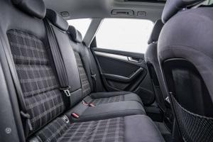 Black Audi A4 2012 in Kaunas, with an engine capacity of 3.00 L and mileage of 313 thousand km for 8790 €, photo 11 on AUTOMOTO.COM.LV
