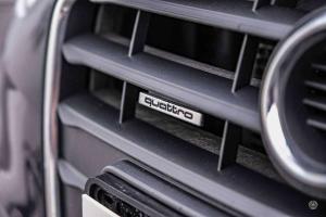 Black Audi A4 2012 in Kaunas, with an engine capacity of 3.00 L and mileage of 313 thousand km for 8790 €, photo 14 on AUTOMOTO.COM.LV