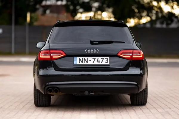 Black Audi A4 2012 in Jelgava, with an engine capacity of 2.00 L and mileage of 460 thousand km for 8400 €, photo 4 on AUTOMOTO.COM.LV