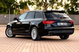 Black Audi A4 2012 in Jelgava, with an engine capacity of 2.00 L and mileage of 268 thousand km for 7000 €, photo 5 on AUTOMOTO.COM.LV