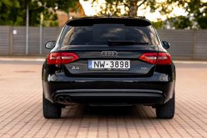 Black Audi A4 2012 in Jelgava, with an engine capacity of 2.00 L and mileage of 268 thousand km for 7000 €, photo 7 on AUTOMOTO.COM.LV