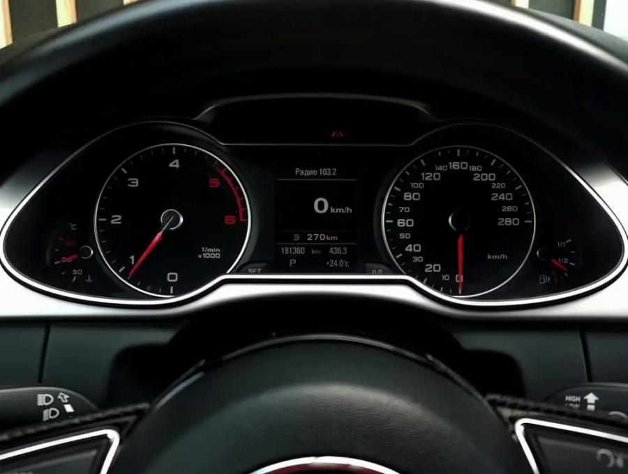 Black Audi A4 2012 in Riga, with an engine capacity of 2.00 L and mileage of 181 thousand km for 10590 €, photo 20 on AUTOMOTO.COM.LV