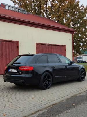 Melns Audi A4 2012 Kuldīga, ar dzinēja tilpumu 3.00 L un nobraukumu 325 tūkst. km par 7300 €, foto 6 vietnē AUTOMOTO.COM.LV