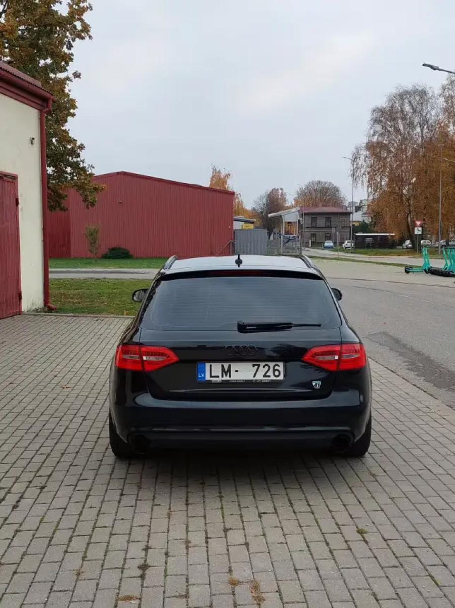 Melns Audi A4 2012 Kuldīga, ar dzinēja tilpumu 3.00 L un nobraukumu 325 tūkst. km par 7300 €, foto 8 vietnē AUTOMOTO.COM.LV