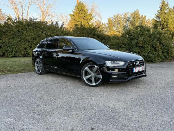 Black Audi A4 2012 in Riga, with an engine capacity of 0.00 L and mileage of 211 thousand km for 5500 €, photo 2 on AUTOMOTO.COM.LV