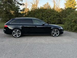 Black Audi A4 2012 in Riga, with an engine capacity of 0.00 L and mileage of 211 thousand km for 5500 €, photo 9 on AUTOMOTO.COM.LV