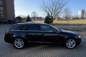 Black Audi A4 2012 in Riga, with an engine capacity of 3.00 L and mileage of 385 thousand km for 7490 €, photo 3 on AUTOMOTO.COM.LV