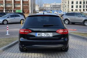 Black Audi A4 2012 in Riga, with an engine capacity of 3.00 L and mileage of 385 thousand km for 7490 €, photo 5 on AUTOMOTO.COM.LV