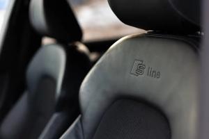 Black Audi A4 2012 in Riga, with an engine capacity of 2.00 L and mileage of 275 thousand km for 10495 €, photo 18 on AUTOMOTO.COM.LV