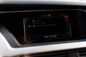 Black Audi A4 2012 in Riga, with an engine capacity of 2.00 L and mileage of 275 thousand km for 10495 €, photo 30 on AUTOMOTO.COM.LV