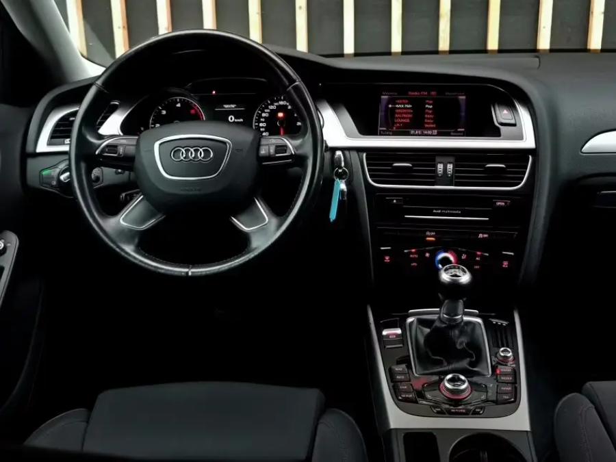 Black Audi A4 2012 in Riga, with an engine capacity of 2.00 L and mileage of 302 thousand km for 8290 €, photo 8 on AUTOMOTO.COM.LV