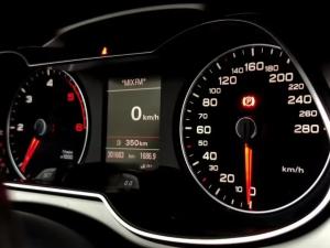Black Audi A4 2012 in Riga, with an engine capacity of 2.00 L and mileage of 302 thousand km for 8290 €, photo 11 on AUTOMOTO.COM.LV