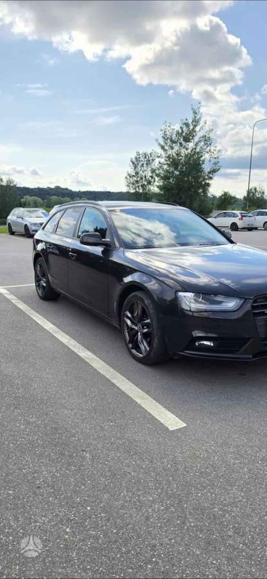 Black Audi A4 2012 in Kaunas, with an engine capacity of 2.97 L and mileage of 299 thousand km for 8900 €, photo 3 on AUTOMOTO.COM.LV