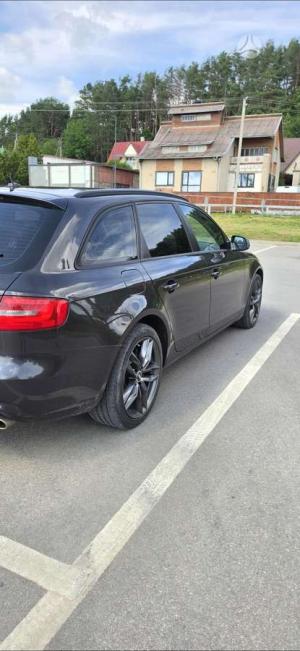 Black Audi A4 2012 in Kaunas, with an engine capacity of 2.97 L and mileage of 299 thousand km for 8900 €, photo 6 on AUTOMOTO.COM.LV