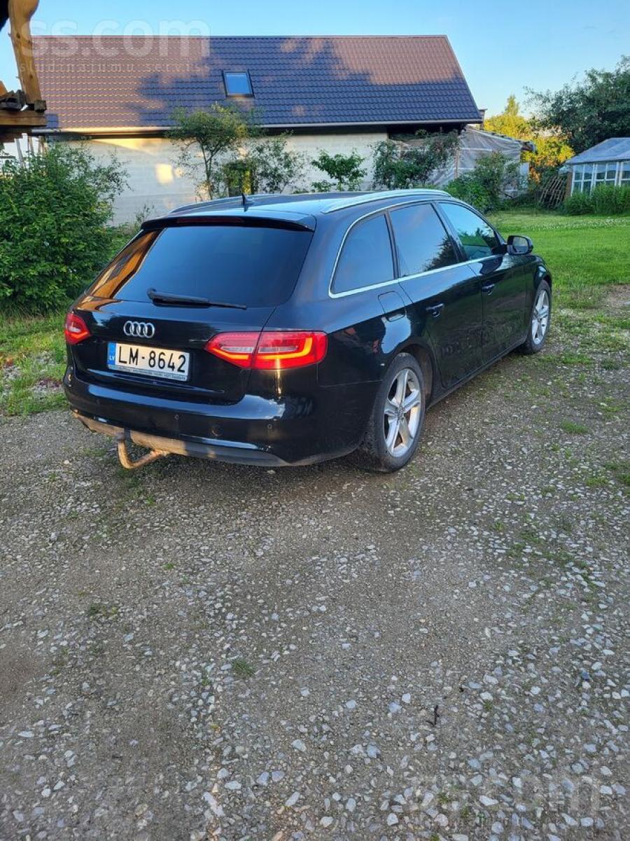 Black Audi A4 2012 in Balvi, with an engine capacity of 2.00 L and mileage of 349 thousand km for 6000 €, photo 3 on AUTOMOTO.COM.LV