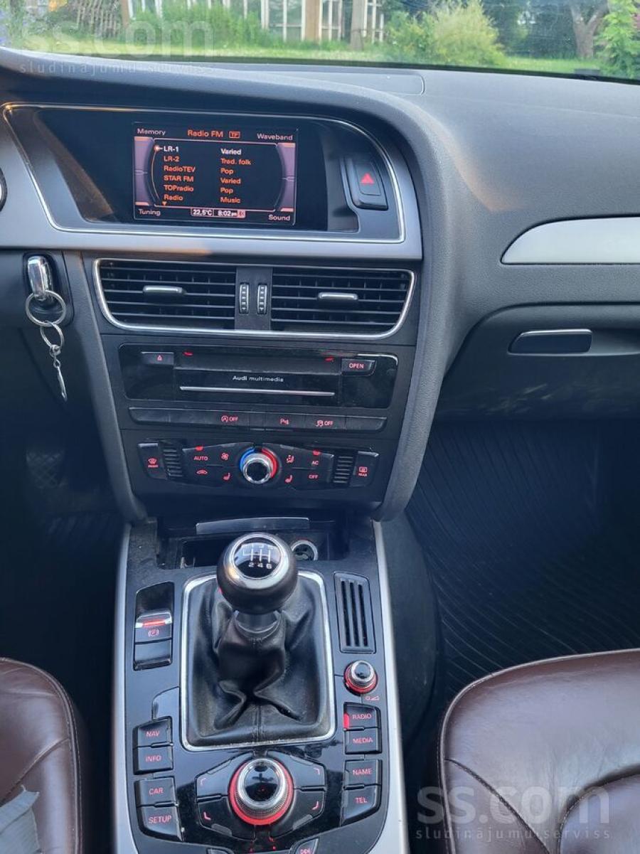 Black Audi A4 2012 in Balvi, with an engine capacity of 2.00 L and mileage of 349 thousand km for 6000 €, photo 6 on AUTOMOTO.COM.LV